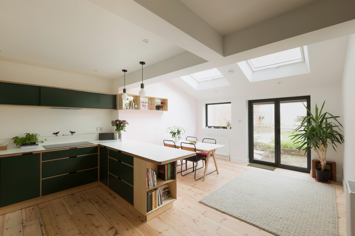 Bespoke Plywood Kitchen: Stylish & Sustainable Designs